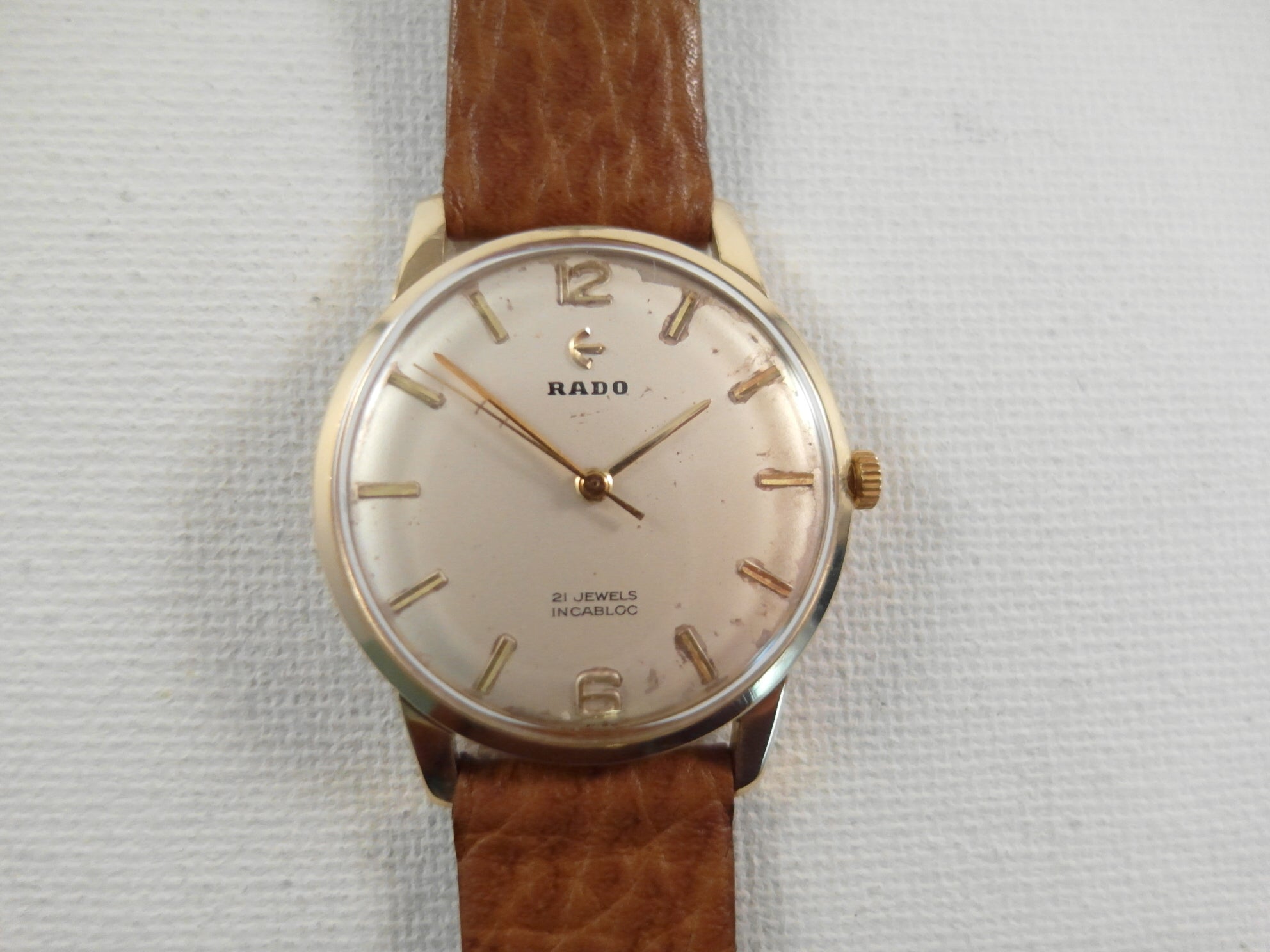 Rado solid 14 k gold vintage watch ca.1965 incabloc, rare model ...